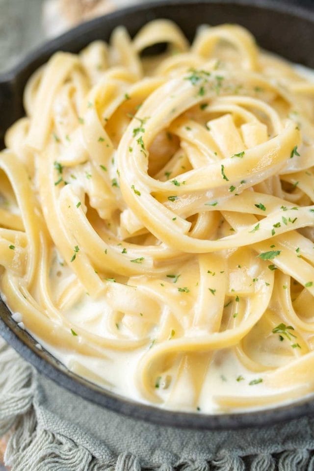 Pioneer Woman Alfredo Sauce - Table for Seven