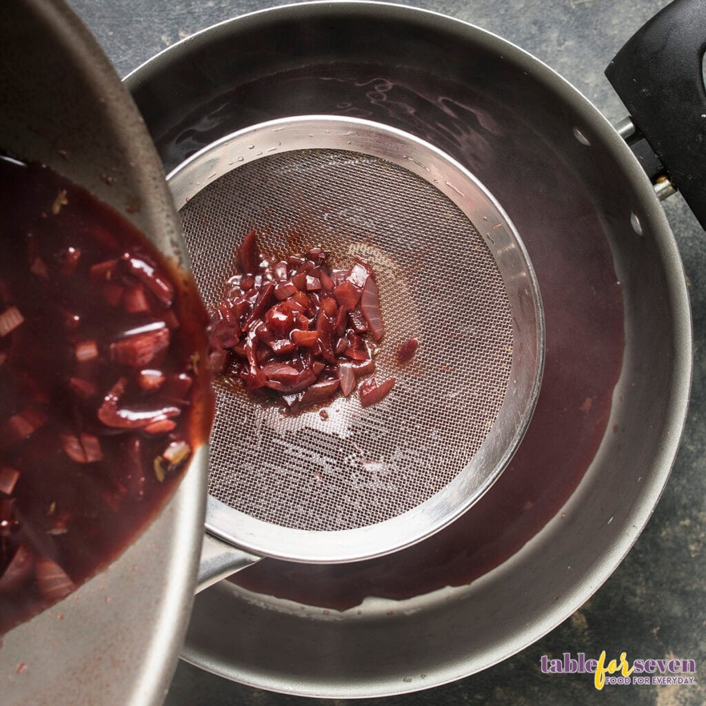 Gordon Ramsay Red Wine Jus - Table for Seven